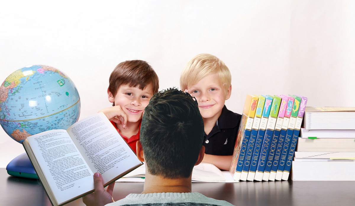 Paid to Teach – 9 to 5 Work Online